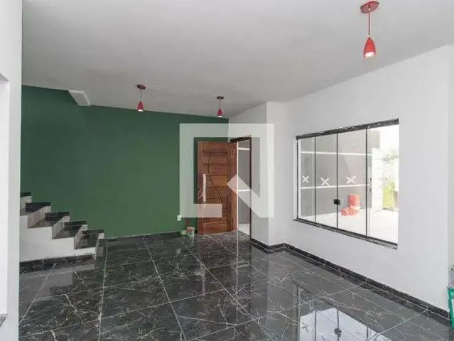 Casa / Sobrado para Locação em São Paulo/SP Vila Fidalgo 4 Quartos