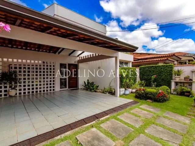 Casa / Sobrado para Locação em São Paulo/SP Vila Gumercindo 4 Quartos