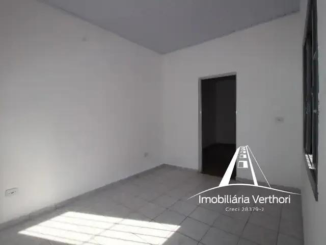 Casa / Sobrado para Locação em São Paulo/SP Vila Guarani 1 Quartos