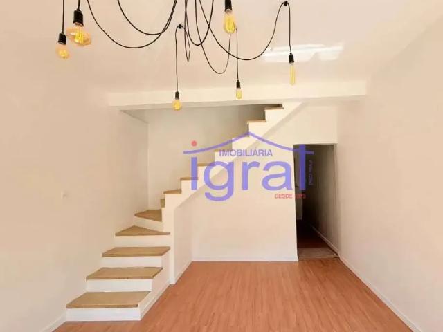 Casa / Sobrado para Locação em São Paulo/SP Vila Guarani 3 Quartos