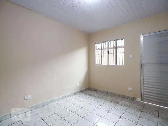 Casa / Sobrado para Locação em São Paulo/SP Vila Gustavo 2 Quartos