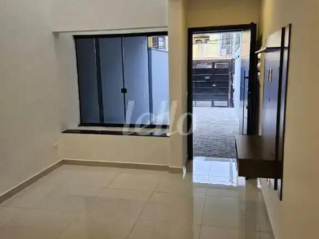 Casa / Sobrado para Locação em São Paulo/SP Vila Isolina Mazzei 3 Quartos