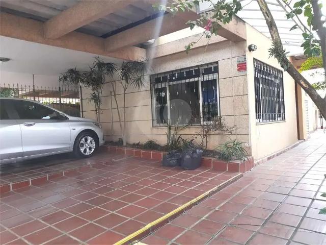Casa / Sobrado para Locação em São Paulo/SP Vila Ipojuca 3 Quartos
