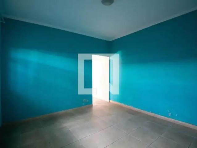 Casa / Sobrado para Locação em São Paulo/SP Vila Jacuí 4 Quartos