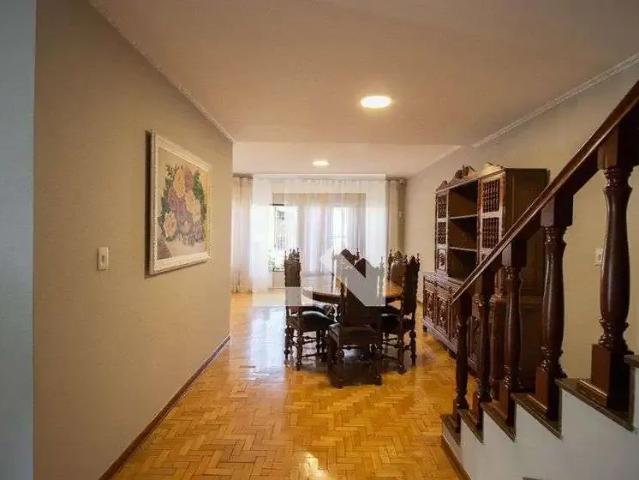 Casa / Sobrado para Locação em São Paulo/SP Vila Jacuí 4 Quartos