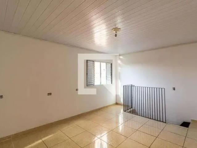 Casa / Sobrado para Locação em São Paulo/SP Vila Jacuí 1 Quartos