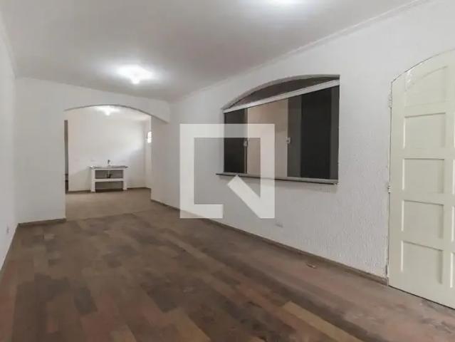 Casa / Sobrado para Locação em São Paulo/SP Vila Jacuí 2 Quartos