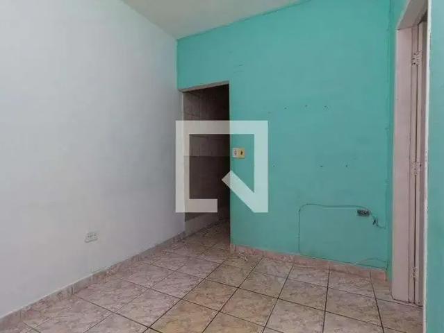 Casa / Sobrado para Locação em São Paulo/SP Vila Jacuí 2 Quartos