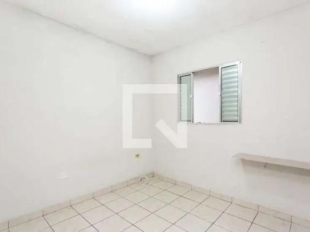Casa / Sobrado para Locação em São Paulo/SP Vila Jacuí 2 Quartos