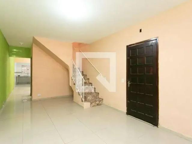 Casa / Sobrado para Locação em São Paulo/SP Vila Jacuí 3 Quartos
