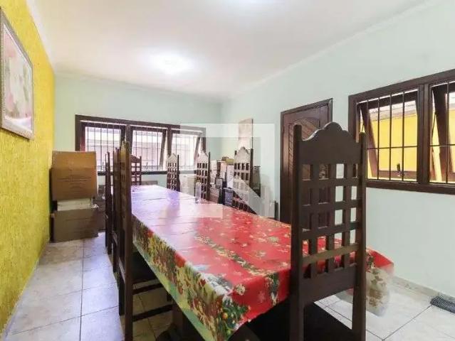Casa / Sobrado para Locação em São Paulo/SP Vila Jacuí 3 Quartos