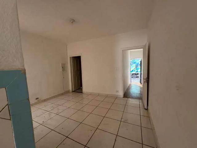 Casa / Sobrado para Locação em São Paulo/SP Vila Leopoldina 1 Quartos
