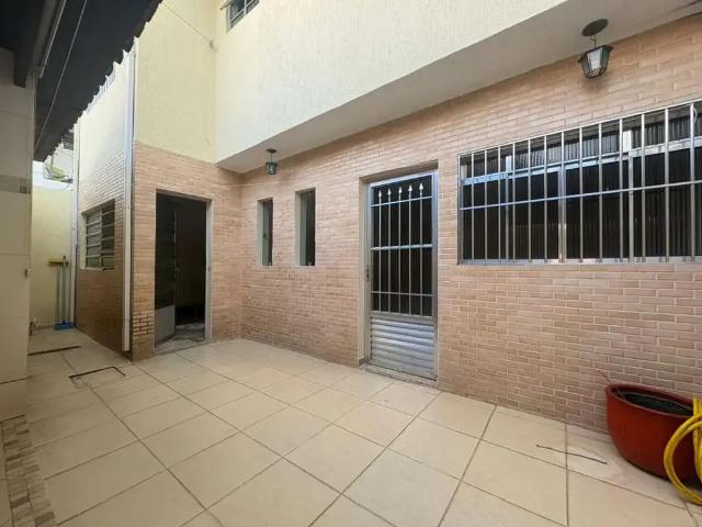 Casa / Sobrado para Locação em São Paulo/SP Vila Leopoldina 2 Quartos