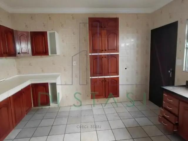 Casa / Sobrado para Locação em São Paulo/SP Vila Libanesa 2 Quartos