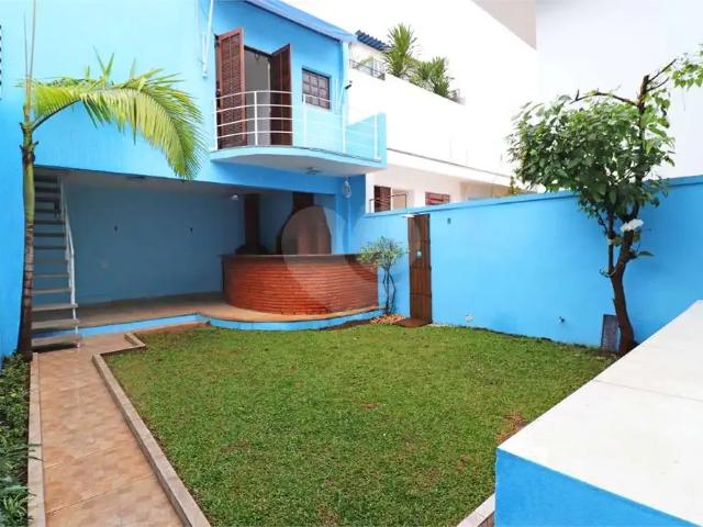 Casa / Sobrado para Locação em São Paulo/SP Vila Madalena 4 Quartos