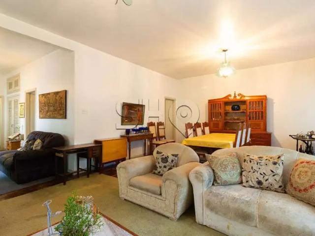 Casa / Sobrado para Locação em São Paulo/SP Vila Madalena 5 Quartos