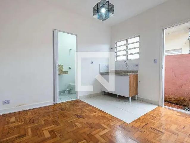 Casa / Sobrado para Locação em São Paulo/SP Vila Madalena 1 Quartos