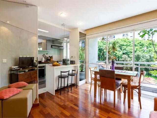 Casa / Sobrado para Locação em São Paulo/SP Vila Madalena 2 Quartos