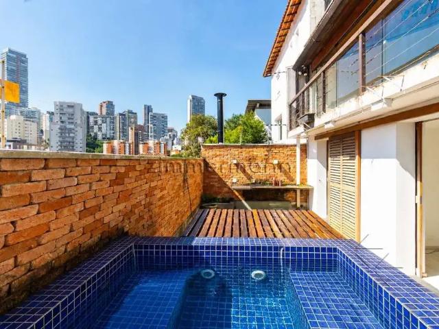 Casa / Sobrado para Locação em São Paulo/SP Vila Madalena 3 Quartos