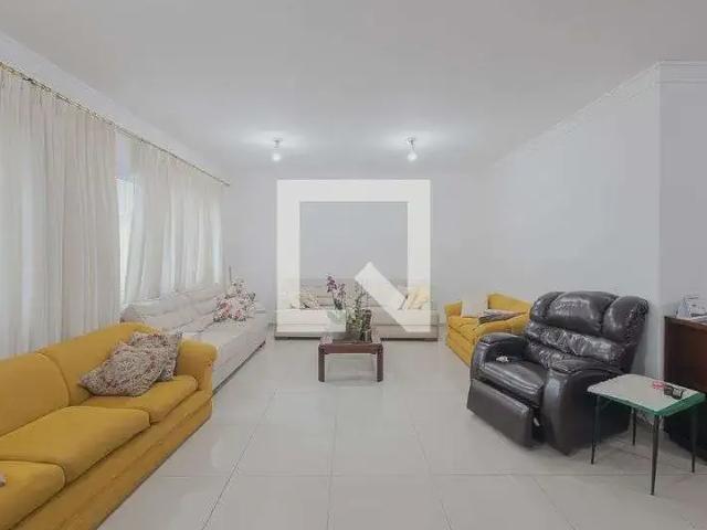 Casa / Sobrado para Locação em São Paulo/SP Vila Madalena 3 Quartos