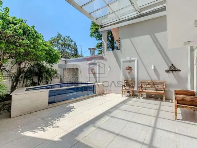 Casa / Sobrado para Locação em São Paulo/SP Vila Mariana 4 Quartos