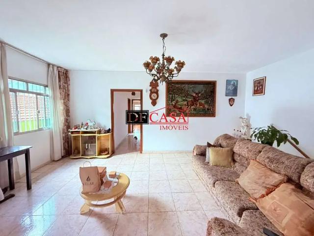 Casa / Sobrado para Locação em São Paulo/SP Vila Marieta 3 Quartos