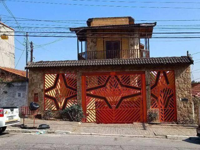 Casa / Sobrado para Locação em São Paulo/SP Vila Marieta 5 Quartos