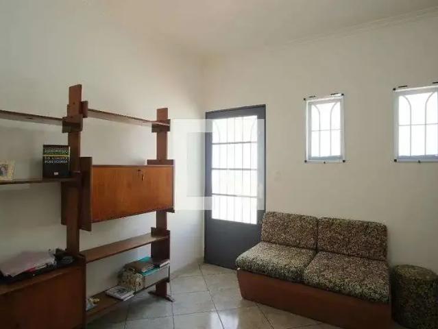 Casa / Sobrado para Locação em São Paulo/SP Vila Matilde 2 Quartos