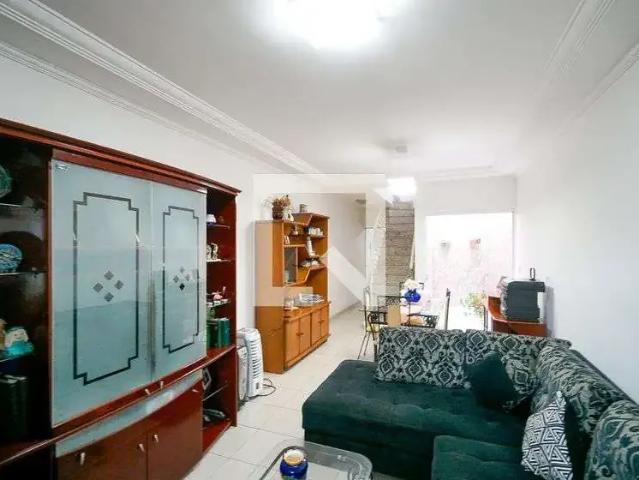 Casa / Sobrado para Locação em São Paulo/SP Vila Matilde 3 Quartos