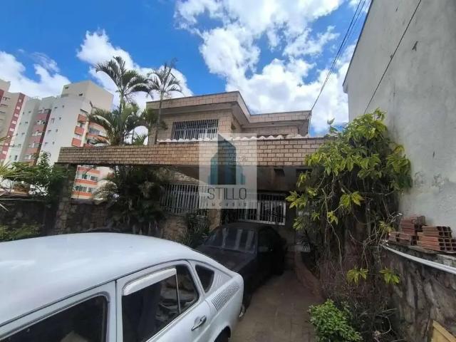Casa / Sobrado para Locação em São Paulo/SP Vila Matilde 8 Quartos