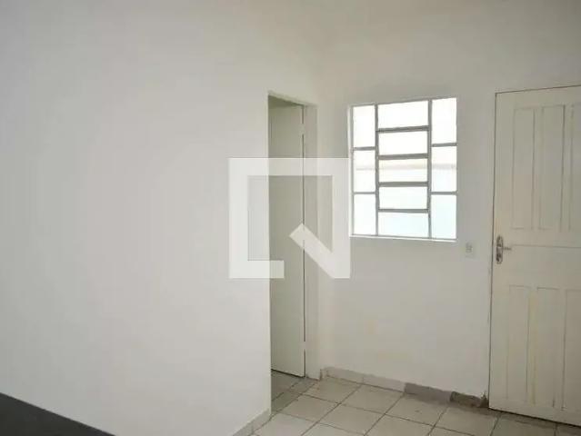 Casa / Sobrado para Locação em São Paulo/SP Vila Mazzei 1 Quartos