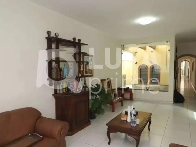Casa / Sobrado para Locação em São Paulo/SP Vila Mazzei 4 Quartos