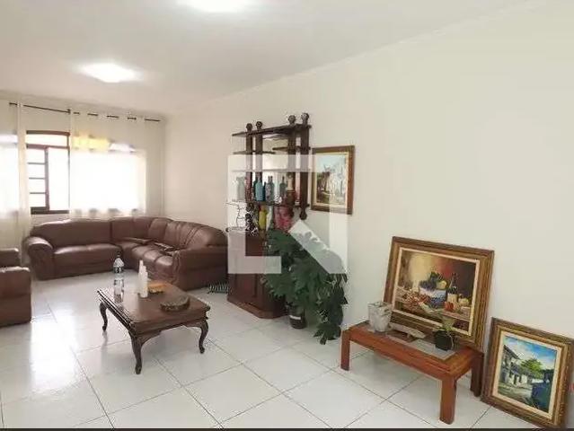 Casa / Sobrado para Locação em São Paulo/SP Vila Mazzei 4 Quartos