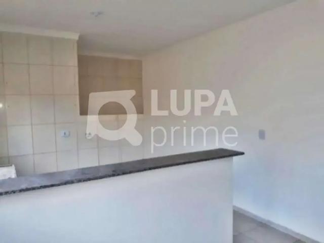 Casa / Sobrado para Locação em São Paulo/SP Vila Medeiros 2 Quartos