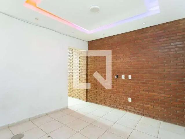 Casa / Sobrado para Locação em São Paulo/SP Vila Nova Curuçá 2 Quartos