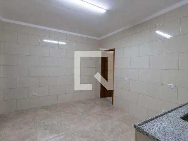 Casa / Sobrado para Locação em São Paulo/SP Vila Nova Galvão 1 Quartos