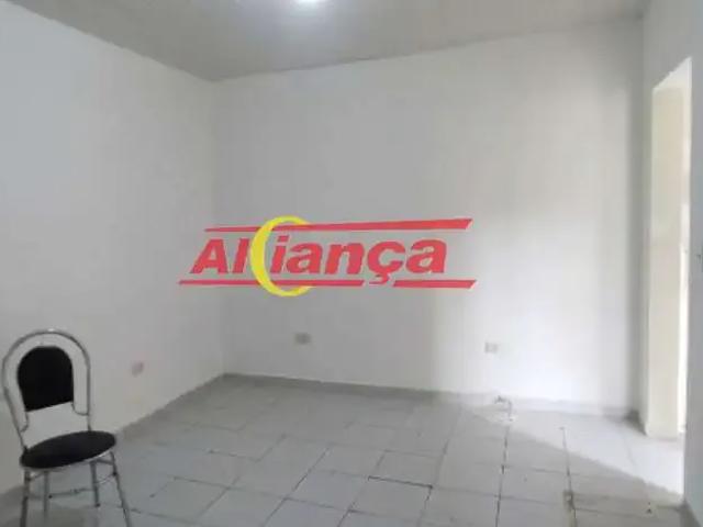 Casa / Sobrado para Locação em São Paulo/SP Vila Nova Galvão 1 Quartos