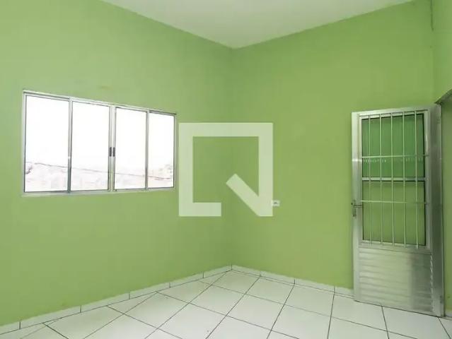 Casa / Sobrado para Locação em São Paulo/SP Vila Nova Galvão 1 Quartos