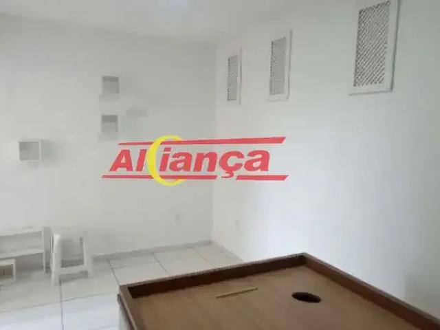 Casa / Sobrado para Locação em São Paulo/SP Vila Nova Galvão 2 Quartos