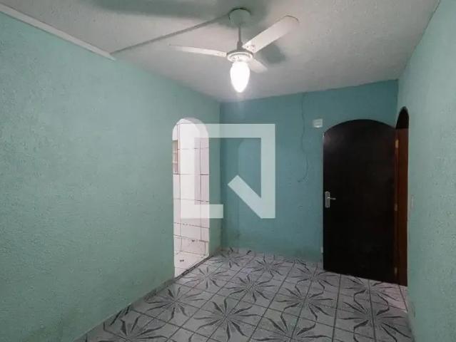 Casa / Sobrado para Locação em São Paulo/SP Vila Nova Galvão 3 Quartos