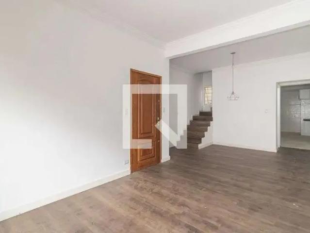 Casa / Sobrado para Locação em São Paulo/SP Vila Olímpia 4 Quartos