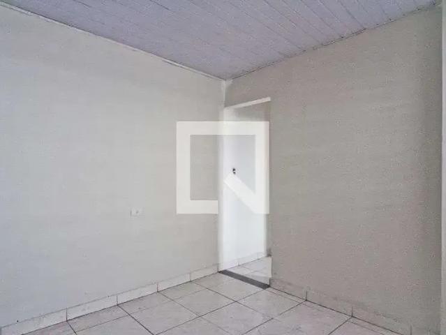Casa / Sobrado para Locação em São Paulo/SP Vila Penteado 2 Quartos