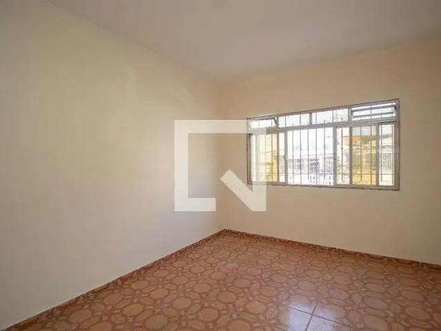 Casa / Sobrado para Locação em São Paulo/SP Vila Penteado 3 Quartos