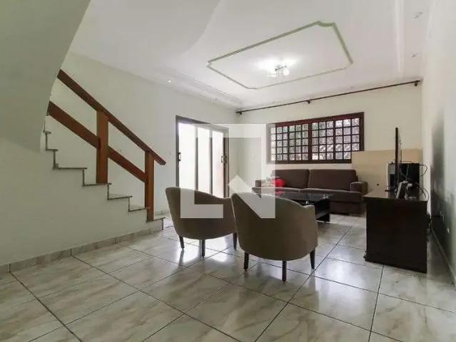 Casa / Sobrado para Locação em São Paulo/SP Vila Princesa Isabel 3 Quartos