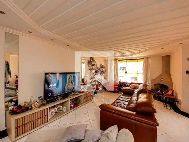 Casa / Sobrado para Locação em São Paulo/SP Vila Prudente 4 Quartos