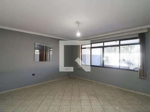 Casa / Sobrado para Locação em São Paulo/SP Vila Prudente 5 Quartos