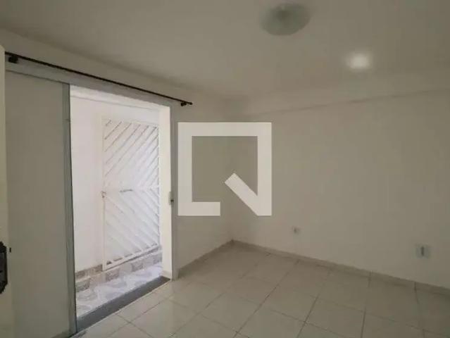 Casa / Sobrado para Locação em São Paulo/SP Vila Prudente 2 Quartos