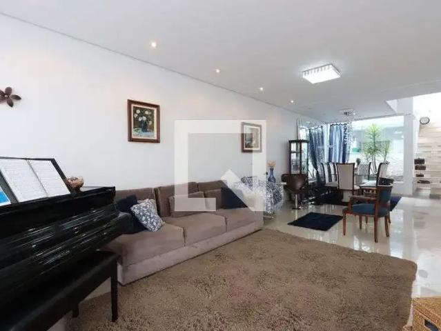 Casa / Sobrado para Locação em São Paulo/SP Vila Prudente 3 Quartos