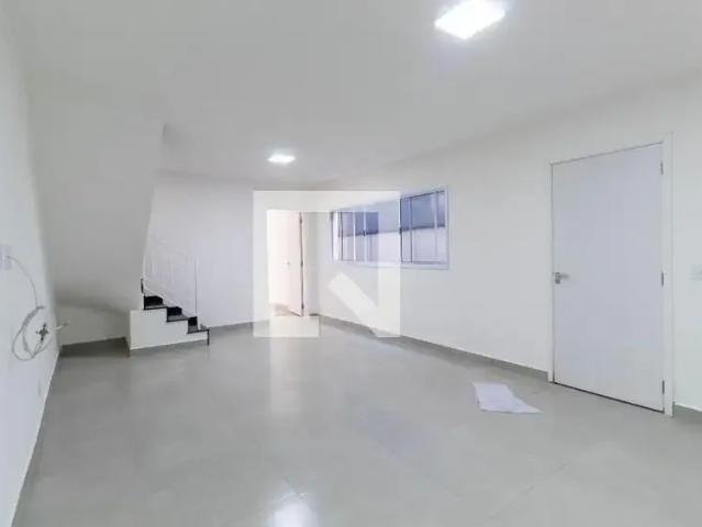 Casa / Sobrado para Locação em São Paulo/SP Vila Ré 4 Quartos