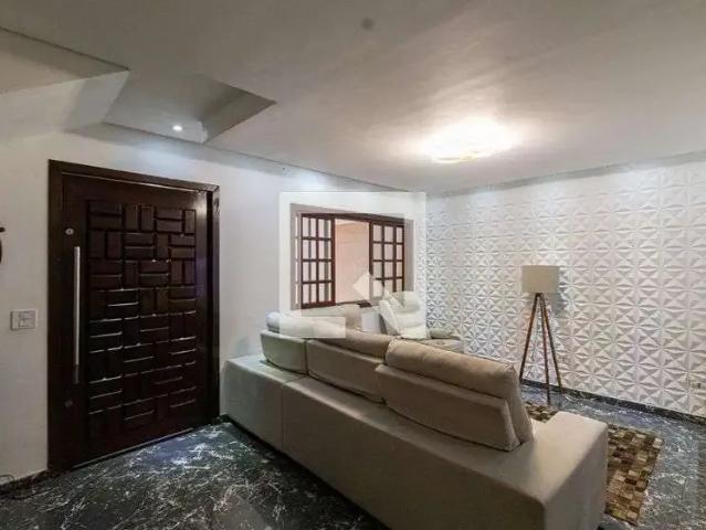 Casa / Sobrado para Locação em São Paulo/SP Vila Ré 4 Quartos
